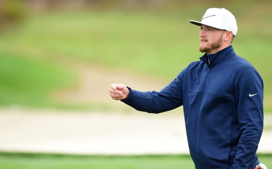 Josh Donaldson Tees Off at the Pebble Beach Pro-Am | Blue Jay Hunter